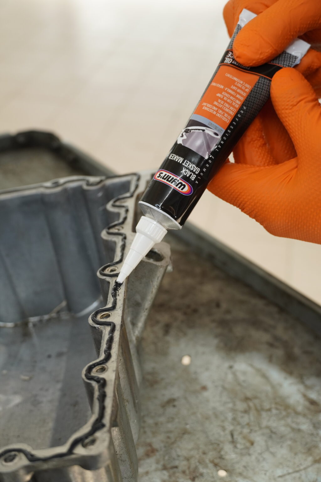 Black Gasket Maker | Wynn's Europe